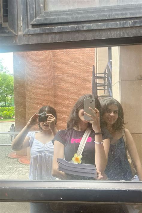 Jmc Girlies University Delhi