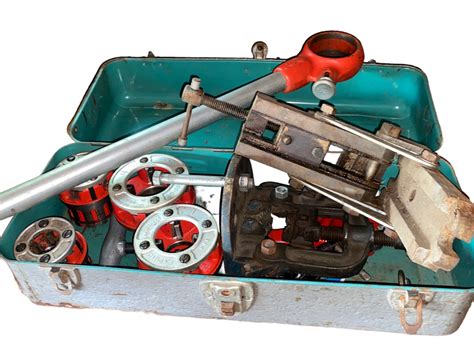 Rigid Pipe Threading Kit Resettled Life