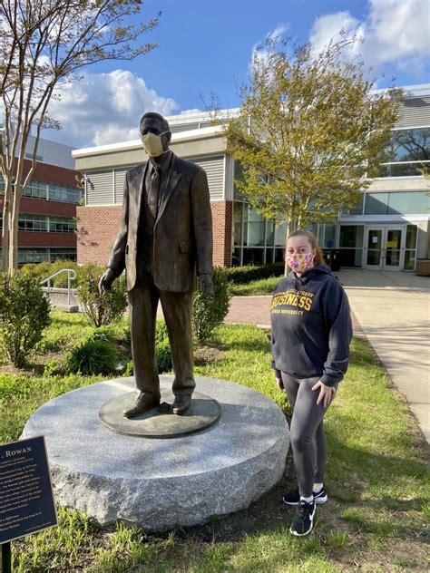 Meet Rowan2024 Commuter Business Major Paige Bathurst