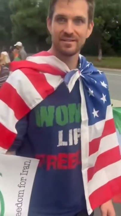 خامنه‌ای؟ووور ایز خامنه‌ای کصکشه خیلی کصکشهخیلی ماررره