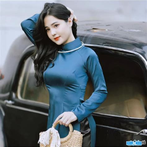 Idol Tiktok Ngô Dĩnh Hà