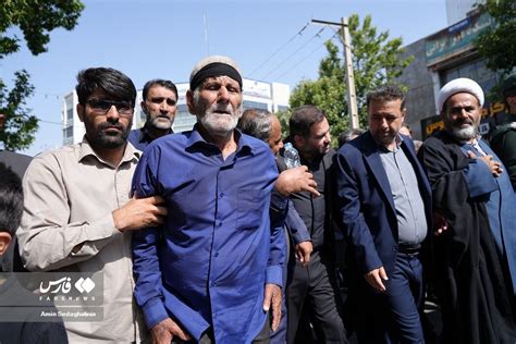 همشهری آنلاین تصاویر تشییع پیکر شهیدان سیروس درخشان فر و مهدی امینی