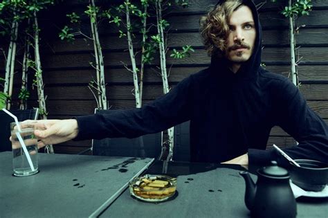 Alesha Voronins Photo Portfolio 0 Albums And 13 Photos Model Mayhem