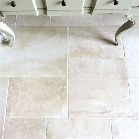 Saigon Beige Modular Pattern Fittonoaketiles