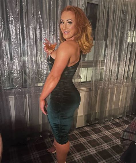 Tight Green Dress Justbackuponit