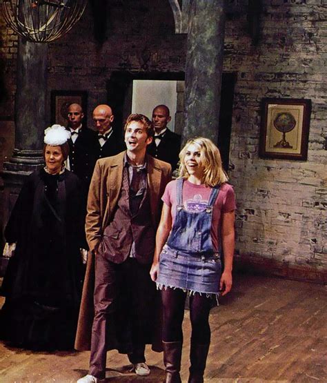 Tenth Doctor And Rose Tyler Badwolf Tenthrose Photo 38537146 Fanpop