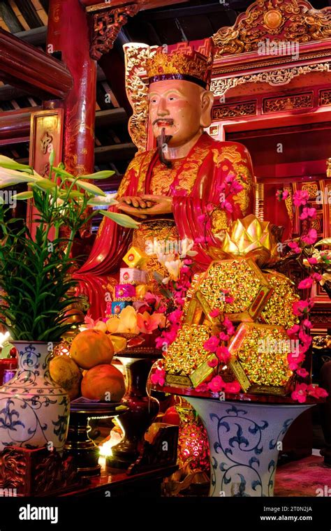 Hanoi Vietnam Temple Of Literature Van Mieu Statue Of Confucius