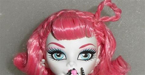 Confessions Of A Dolly Lover How A Single Dolly Lover Celebrates