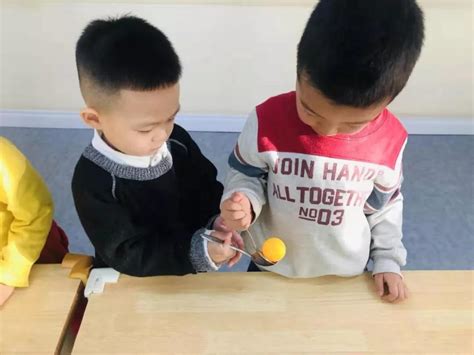 我是生活自理小能手夹豆子比赛 长春学前教育 童晟官网
