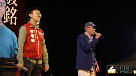 台灣要前進 銅鑼灣書店林榮基喊「四個不同意」 政治快訊 要聞 Nownews今日新聞