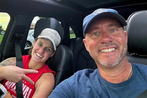 Woman Was Scared To Come Out To Her Dad As A Teen After He Found Out By Text Everything