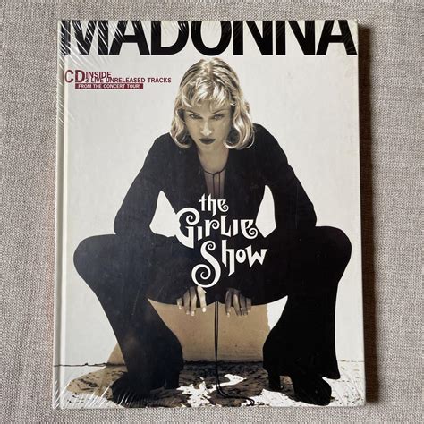 レア未開封絶版公式マドンナ写真集madonna The Girlie Show By メルカリ