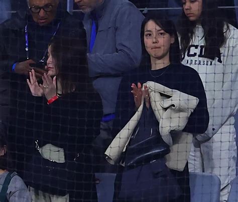 ドジャース韓国スタンドで観戦する大谷翔平の妻真美子さん スポニチ Sponichi Annex 野球