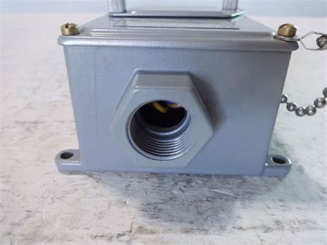 CCS Custom Control Sensors 750 PSIG Pressure Switch 604GZM1