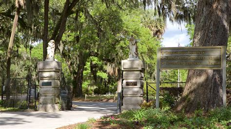 Bonaventure Cemetery In Savannah Georgia Expedia