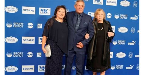 Вдовицата на Гунди за филма Благодаря на всички че ме върнахте във времето на любовта