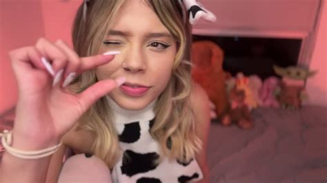Who Said Cows Are Just Cute I Can Be A Babe Naughty Too Sex Com