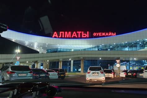 Инцидент в аэропорту Алматы сотрудницу взяли в заложники видео — Haqqin
