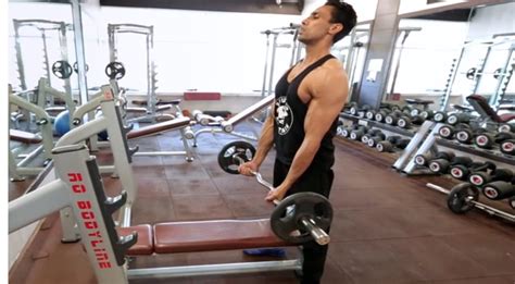 Standing Ez Bar Biceps Curl Exercise Guide Parambodyfitmind