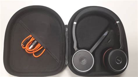 Review Jabra Evolve Uc Stereo Wireless Bluetooth Headset Technical Feeder