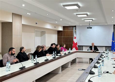 ინტერრელიგიურმა სათათბირომ სამების ტაძარში მომხდართან დაკავშირებით