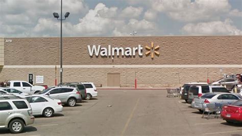 Pilot Steals Plane And Threatens To Crash It Into Walmart Store 54