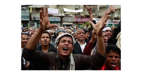 Снайперисти убили 42 ма в Йемен