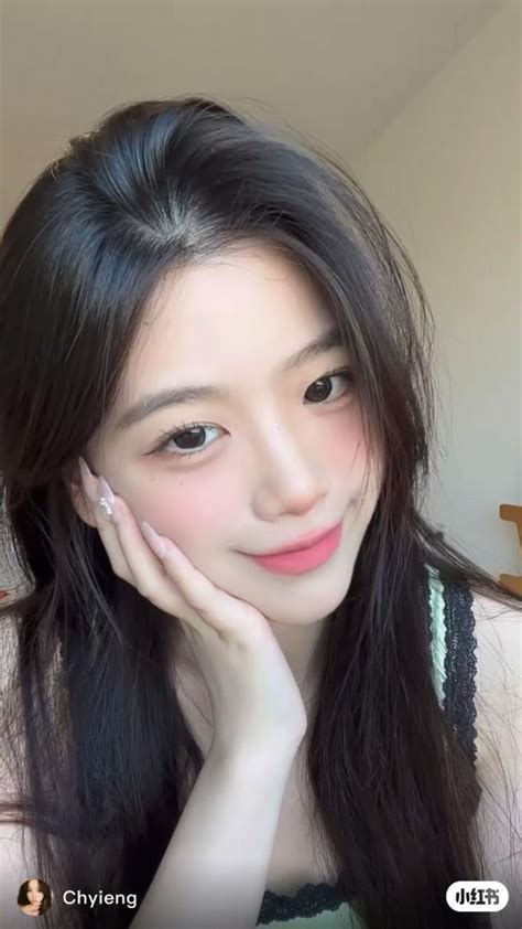 Soft Makeup Tutorial 小红书：952180583