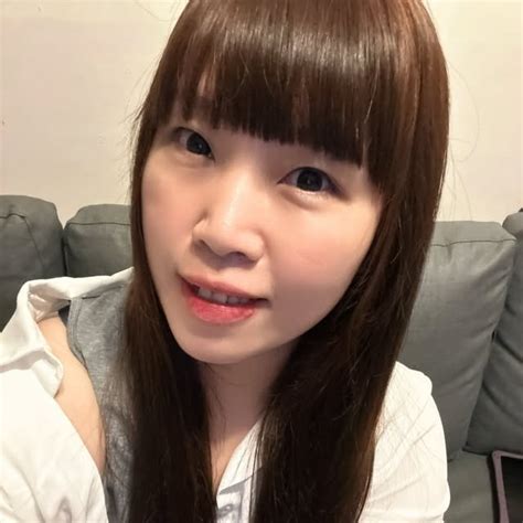 Yong Ru Hong Hong Yong Ru • Threads Say More
