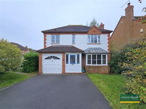 Middle Greeve Wootton Northampton Nn4 4 Bed Detached House £1650