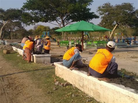 ခင်ဦးမြို့ သန့်ရှင်းသာယာလှပရေး နေ့စဉ်ဆောင်ရွက်လျက်ရှိ Information And Public Relations Department