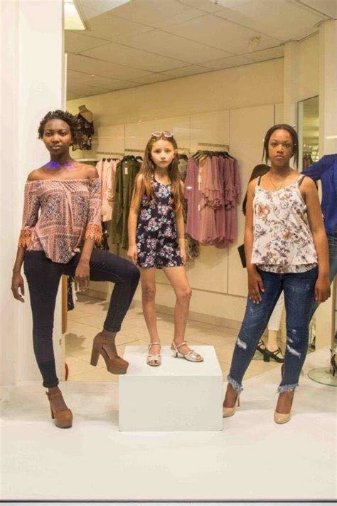 Freeze Modelling Photos Well Done Garden Route Models
