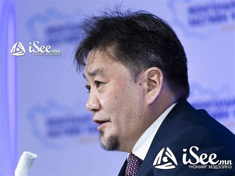 Монгол банкны ерөнхийлөгч Б Лхагвасүрэнг яллагдагчаар татжээ Isee Mn