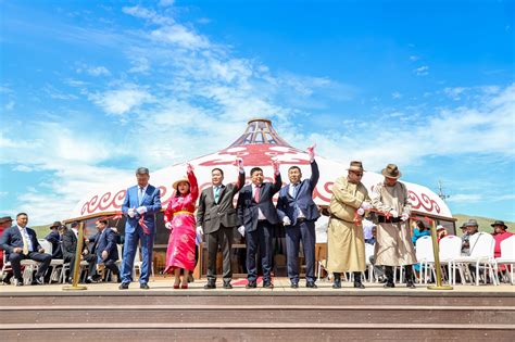 “ӨВ СОЁЛЫН ТӨВ ӨРГӨӨ” ЦОГЦОЛБОРЫН НЭЭЛТ БОЛЛОО