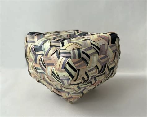 Trilateral Symmetry Bethany Strohm Bethany Symmetry Weaving