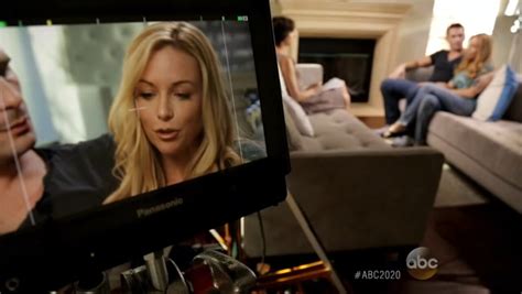 유명 포르노 배우 부부를 인터뷰한 뉴스에 달린 댓글 유머 움짤 이슈 에펨코리아