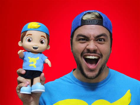 [100 ] Luccas Neto Wallpapers