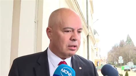 Свиленски Тези които знаеха как и другите които искат още от същото да спасят България