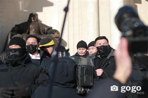 Нүүрсний хэргийн сонсгол болно