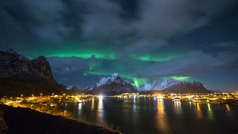 Norway Lofoten Islands Night Northern Lights Coast Lights