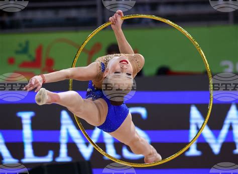 Стилияна Николова се класира за финала на обръч на Световното първенство по художествена