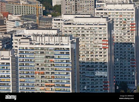 Plattenbau Ehemaligen Ddr Vorgefertigte Gebäude Leipziger Straße