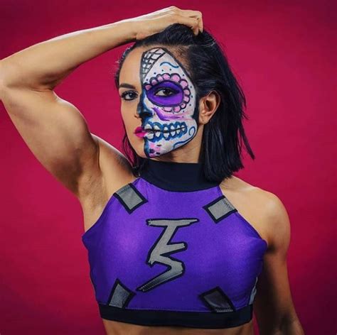 Pro Wrestler Opens Up About Experience Of Becoming A U S Citizen