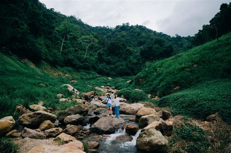 ปักหมุดเช็คอินไปกรีนแลนด์เมืองไทย ‘น้ำตกเขาช่องลม จ นครนายก