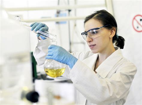 Газпром нефть поставки высокотехнологичных масел собственного производства на рынок Индии в