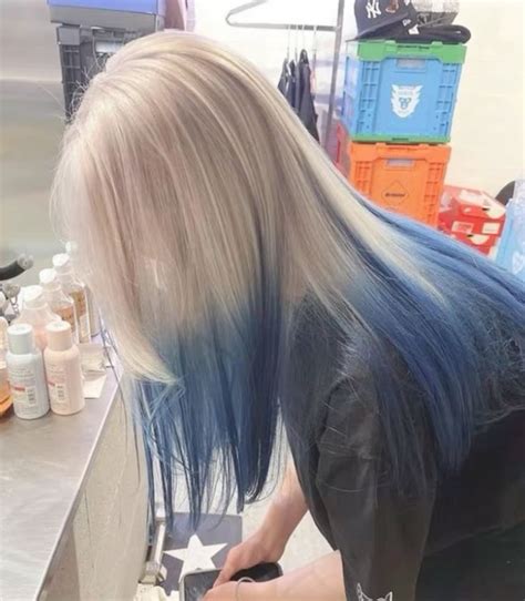 Blonde To Blue Ombre Hair Blonde And Blue Hair Dyed Hair Blue Blue