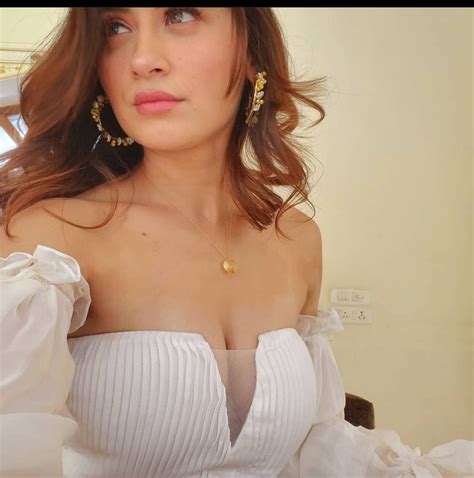 Sanjeeda Sheikh Cleavage R Sanjeedasheikh