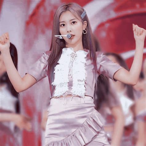 Hyewon Izone Aesthetic