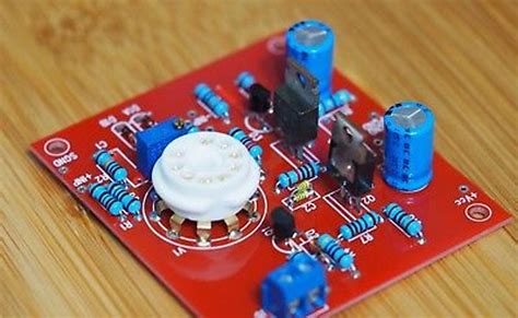 Borbely Balanced Tube Input Mosfet Output Linestage Single Ch