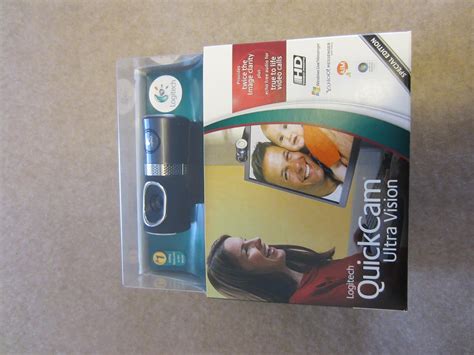 Logitech Quickcam Ultra Vision Se Webcam Amazon Ca Electronics
